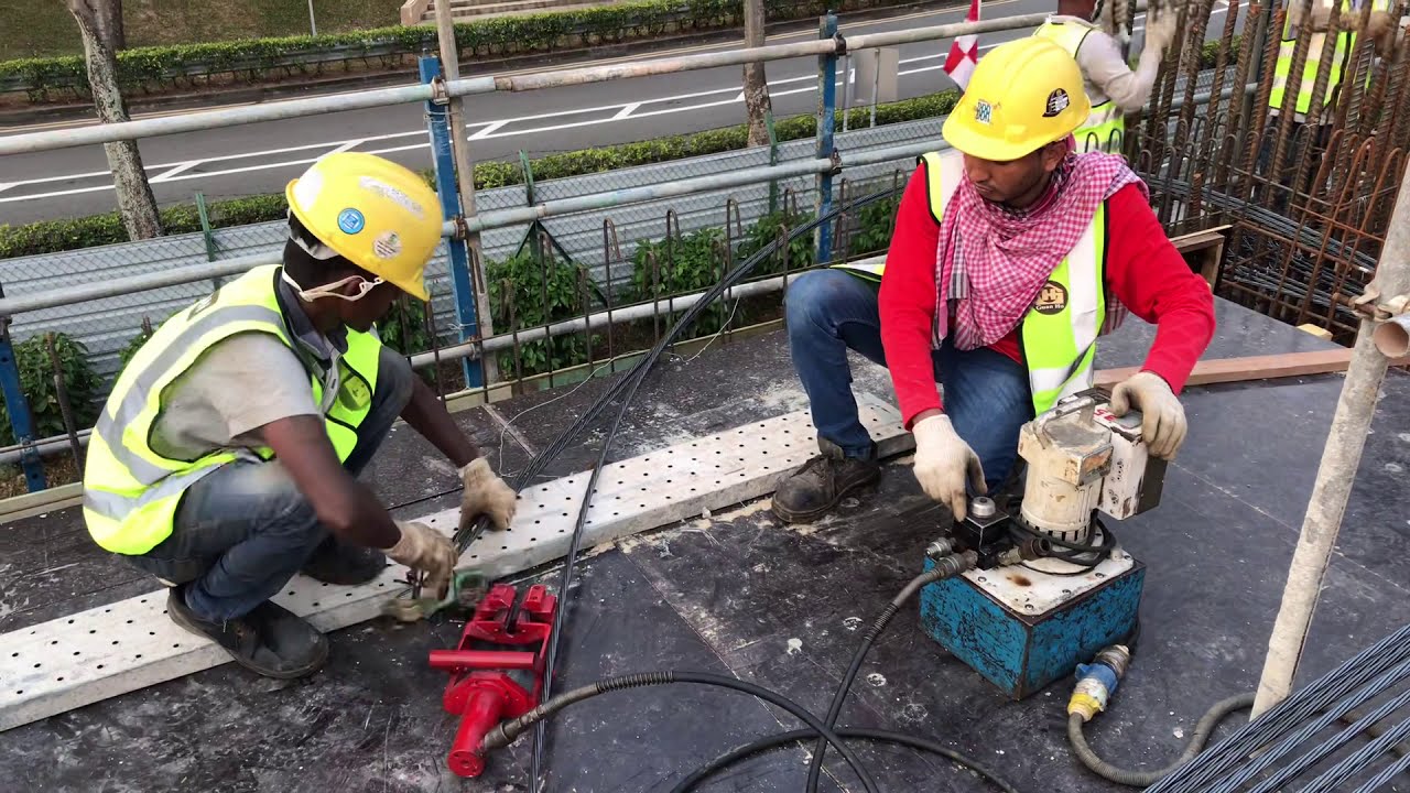 Installation of Ducts & Pulling-Out of Tendons of Post Tensioned Beam ...