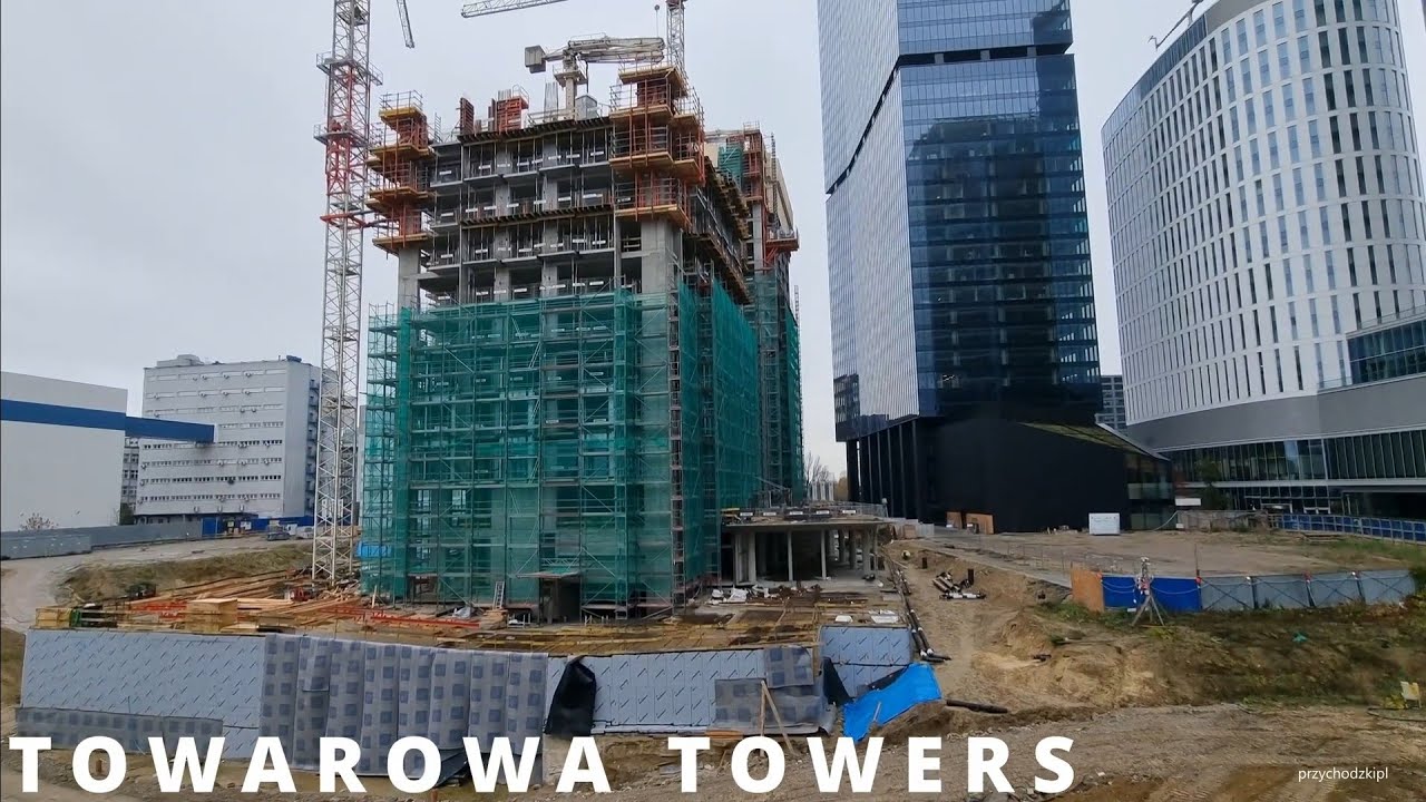 Warszawa / Warsaw Budowa wież Towarowa Towers / Construction of ...
