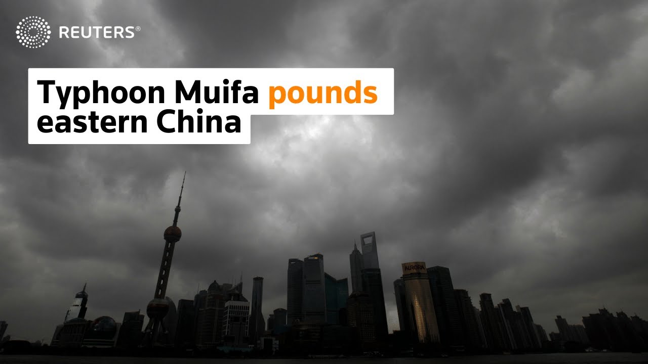 Typhoon Muifa pounds eastern China - YouTube