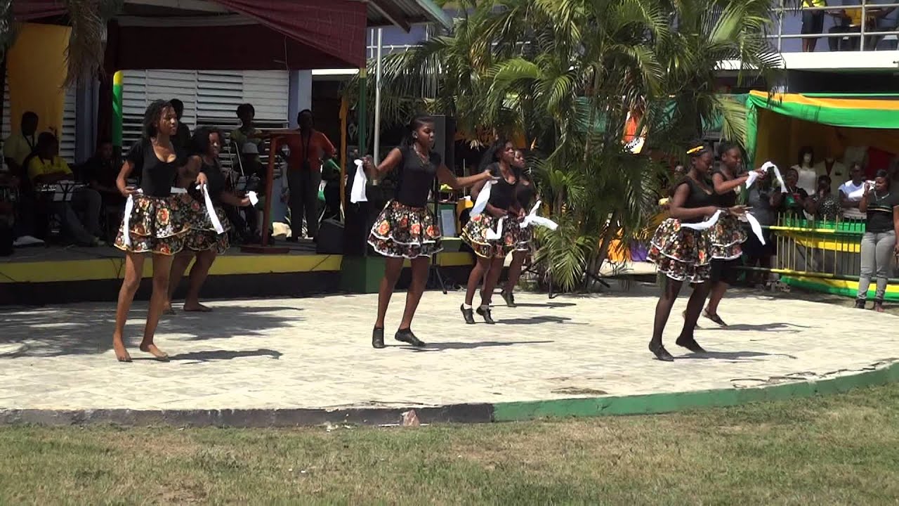 Pembroke Hall high school dancers performing at Jamaica Day - YouTube