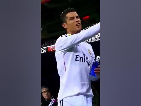 Криштиану Роналду, подарить футболки 👕 болельщикам - YouTube