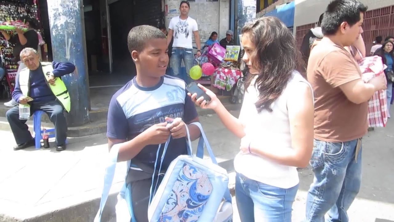 El comercio formal e informal en Lima - YouTube