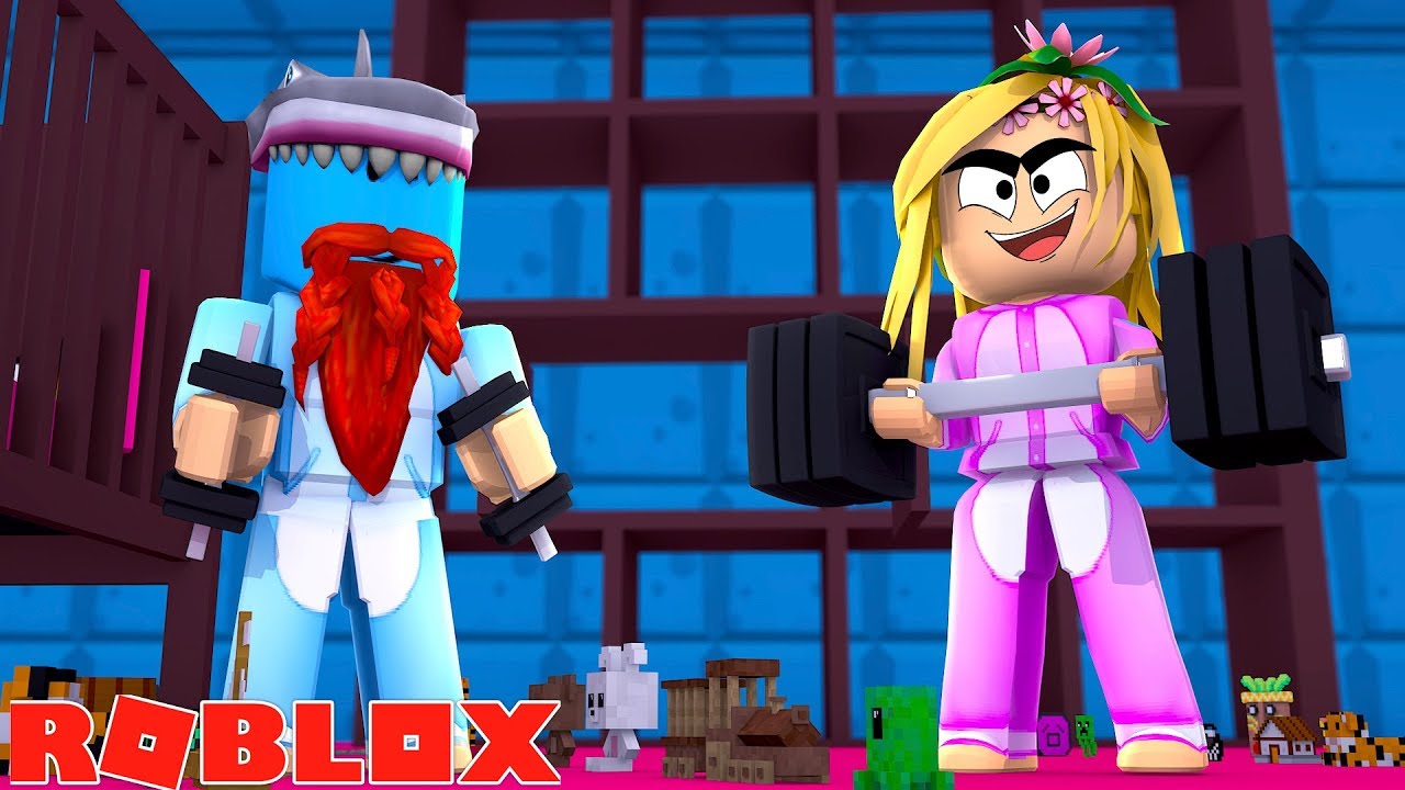 BABY LITTLE KELLY GETS BUFF !!! Sharky Roblox - YouTube