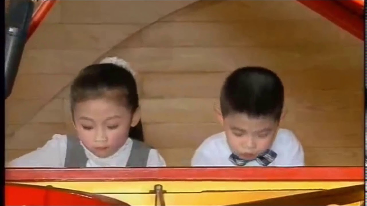 [Piano] Choe Jang Hung, Han Il Yoeng [DPRK Music] - YouTube