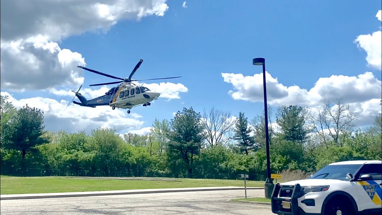 NJSP Chopper departing NJ State Police Troop B Barracks in Totowa, NJ ...