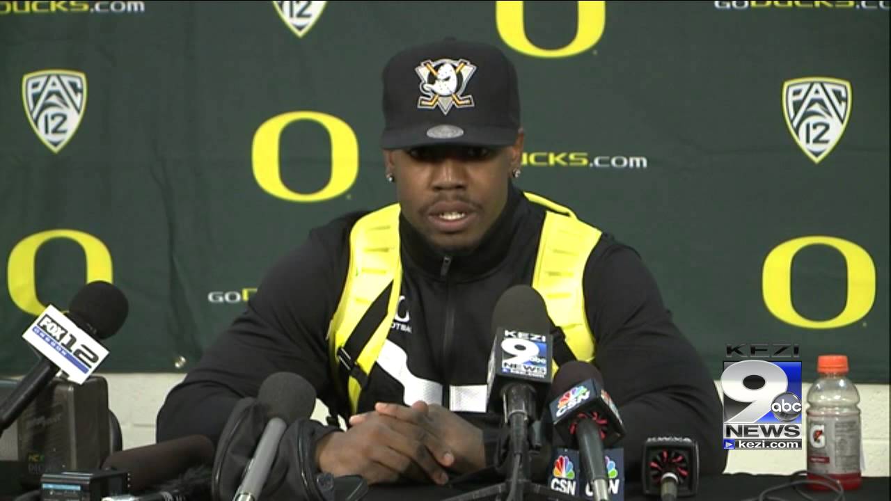 Byron Marshall after Oregon's 47-19 win over Oregon State - YouTube