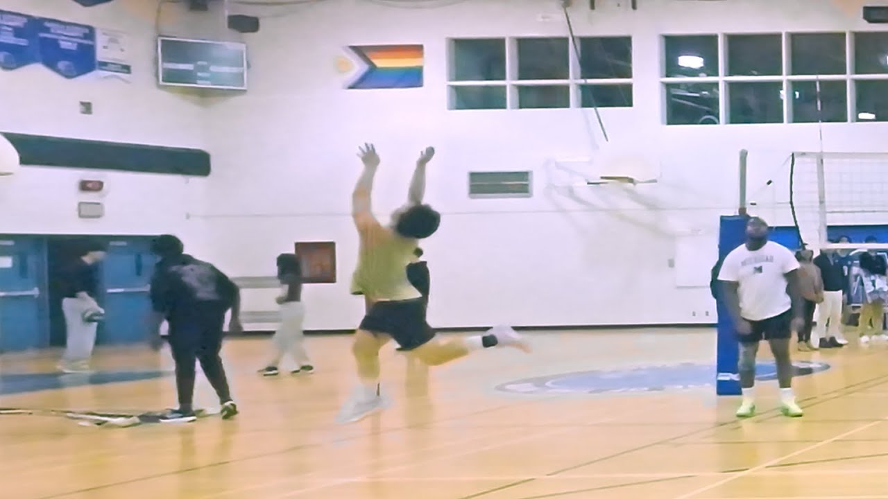 The Hive Volleyball Men's Tournament Playoffs Finals Set 2 @Ajax High ...