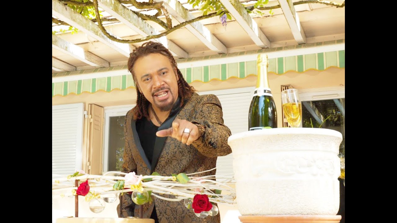 Don Oliver - You get the money - YouTube