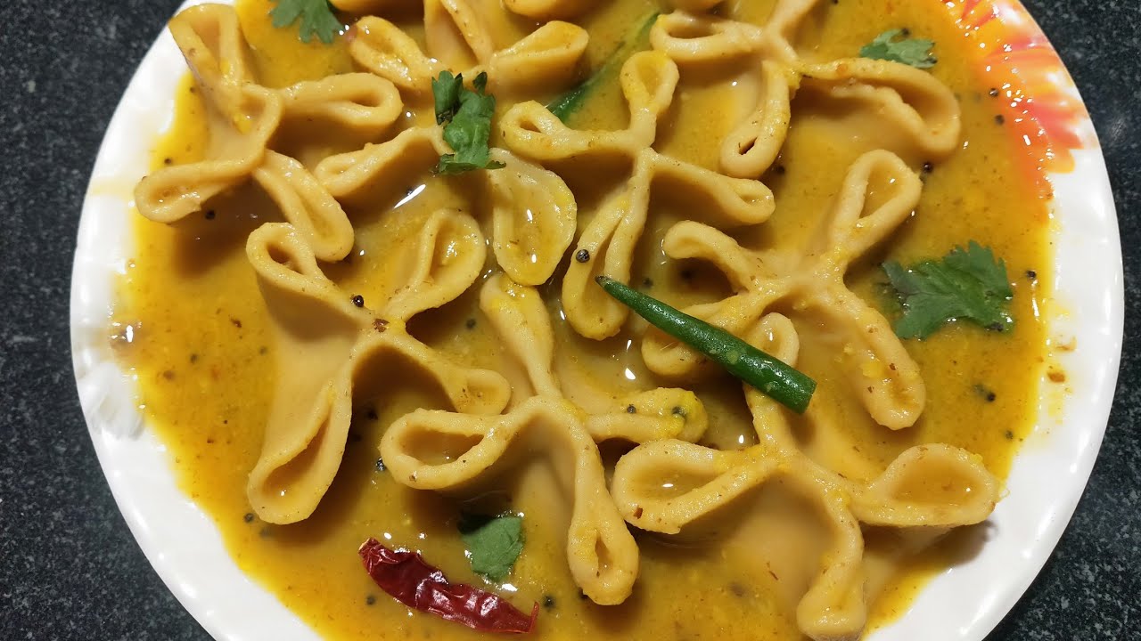 Dal pitha recipe / Dal ki dulhan /Dal pithauri / Dal pithi ki recipe ...