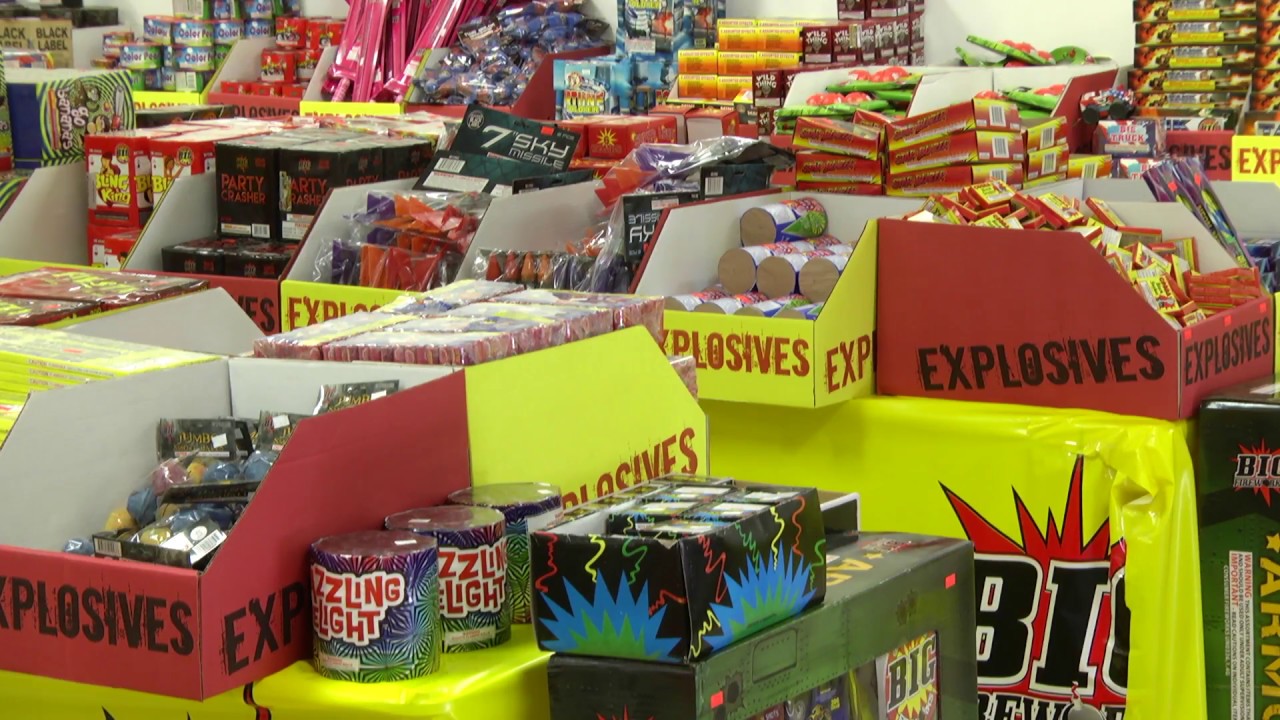 Safety tips for handling fireworks - YouTube