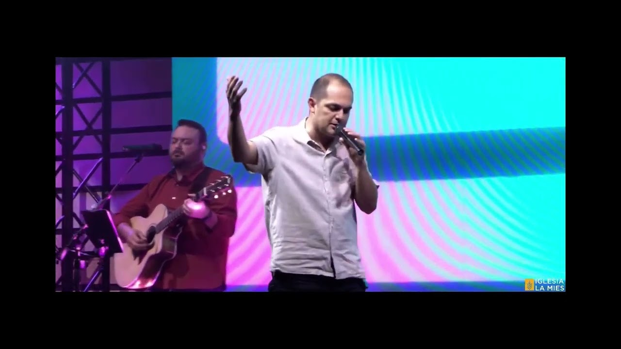 Danny Diaz - La Mies - Adoracion - YouTube