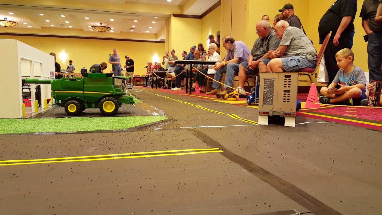 2016 Indy RC truck show - YouTube