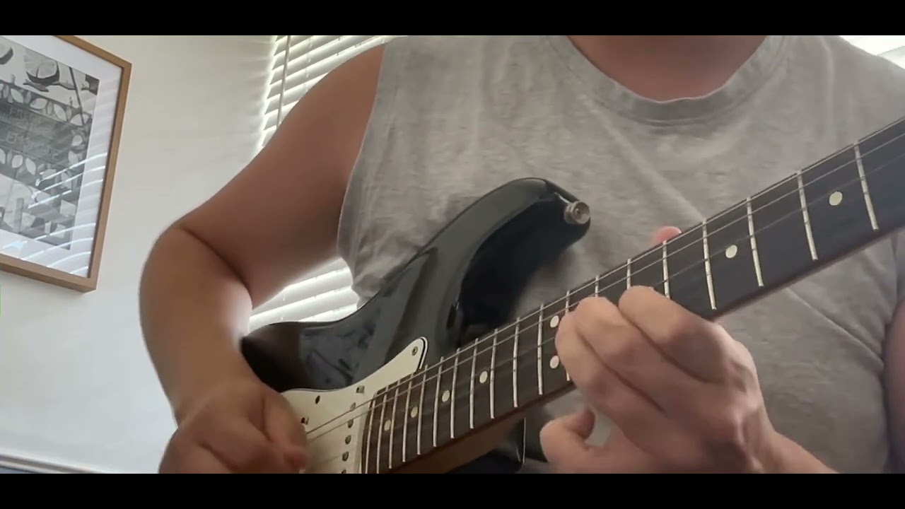 GORGEOUS- Kanye West (Mike Dean’s guitar part) - YouTube