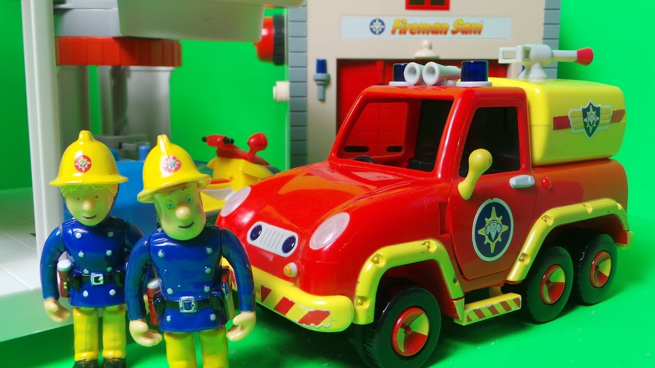 Firefighter Fireman Sam & Venus Water Carrier Truck Winter Checks - YouTube