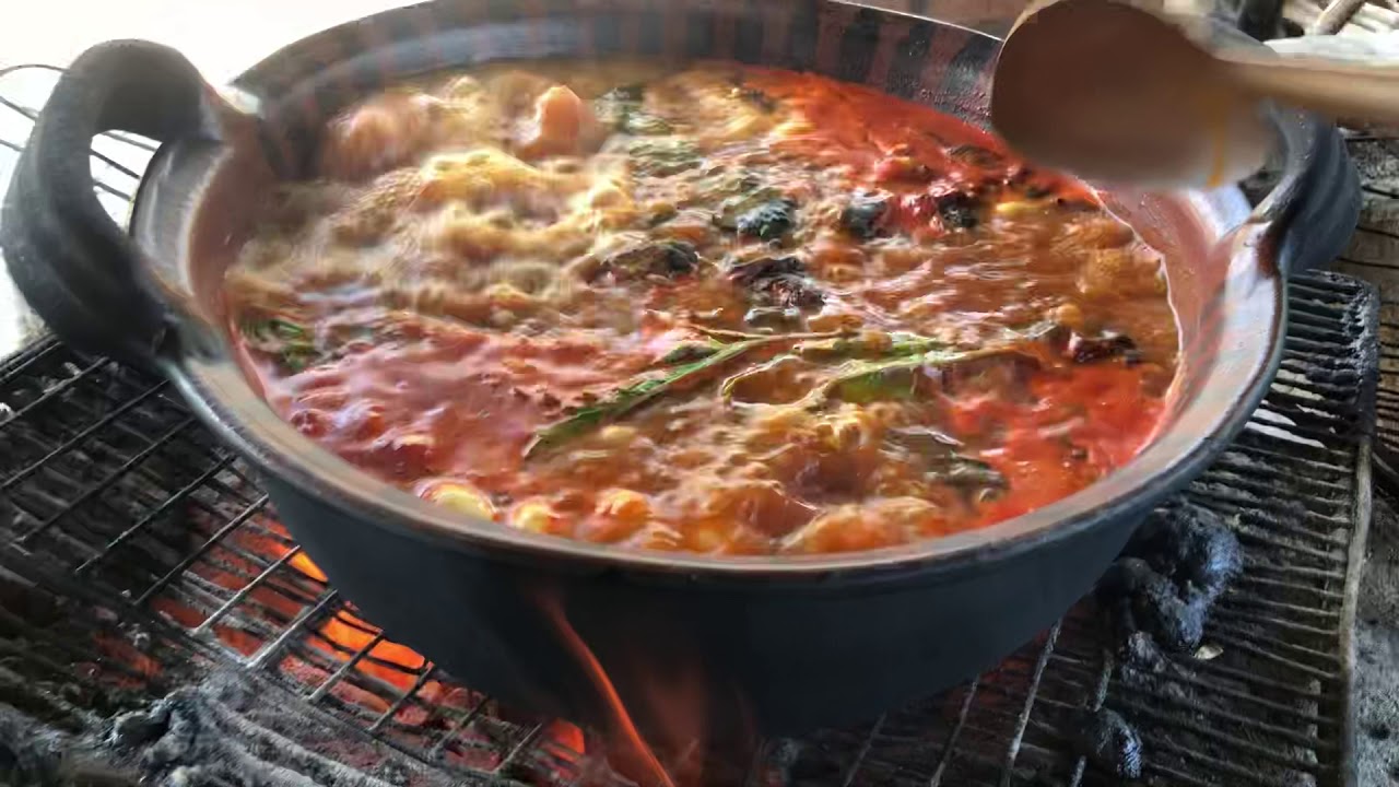 Delicioso caldo de iguana🤭😋 - YouTube