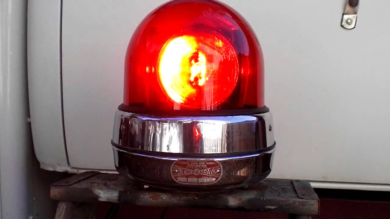 FOR SALE: Federal Signal Super Beacon Ray Model 174 -A - YouTube