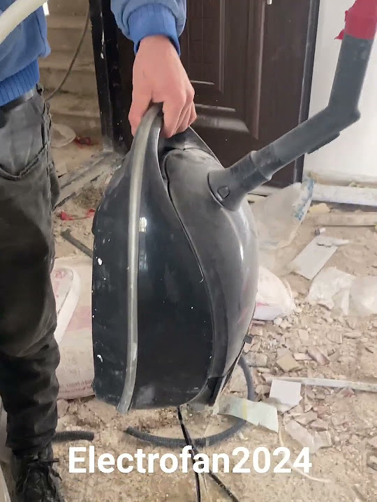 پر بودن لوله برق از آب و سوختن جارو برقی برقکار صنعتی برقکاری