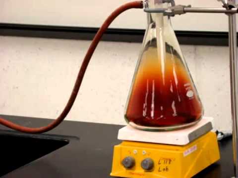 Better Ira Remsen Demonstration of Nitric Acid and Copper Penny - YouTube