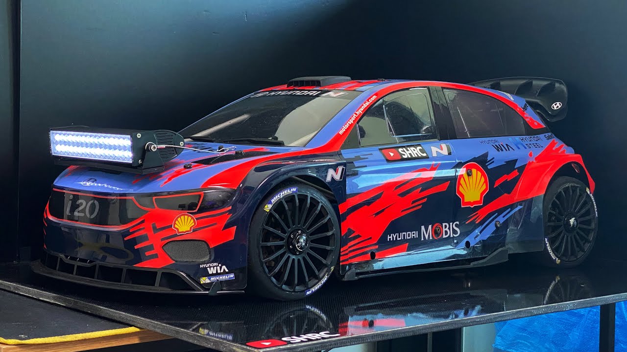 KC HILITES 1/5 Scale LED Light bar, MCD XR5 Max - YouTube