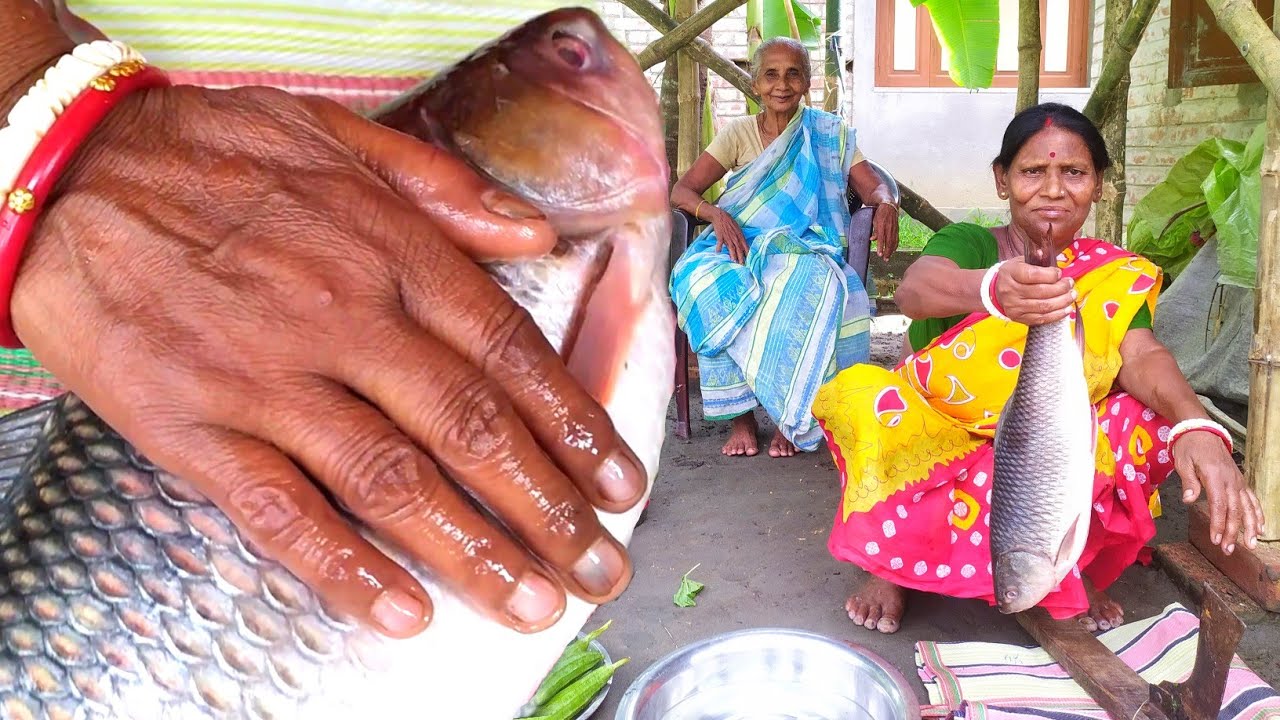 ঝিঙে আলু দিয়ে রুই মাছের পাতলা ঝোল রান্না | Rui Fish Recipe - YouTube