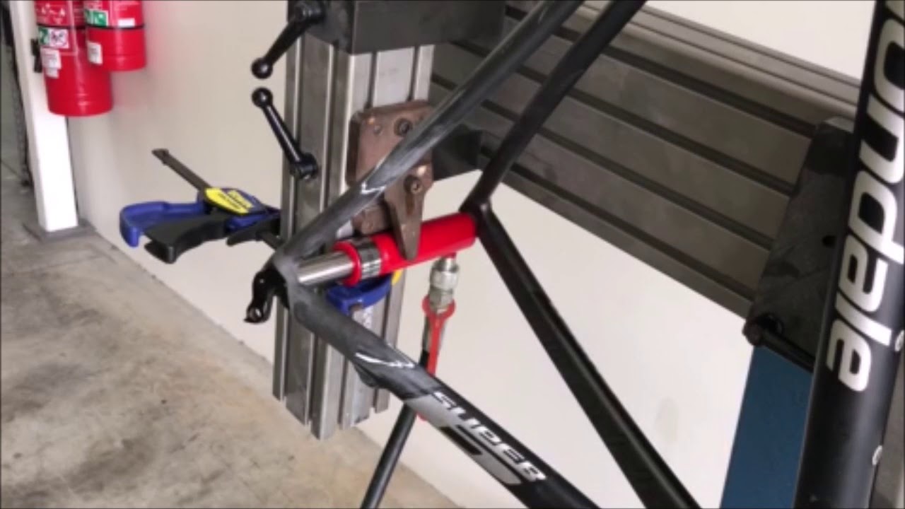 Testing of 3D printed carbon fibre dropout - YouTube