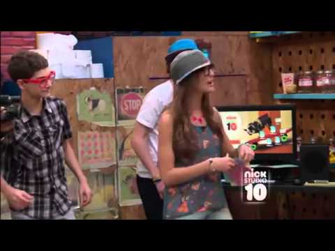 Sam and Cat on Nick Studio 10 Rap Battle Part 2 - YouTube