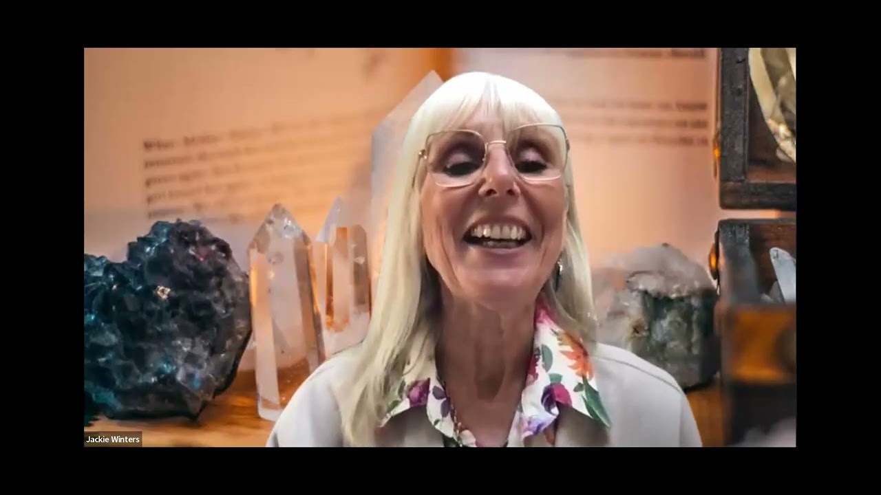 Mastering Crystal Communication: Unlocking the Healing Wisdom of Stones ...