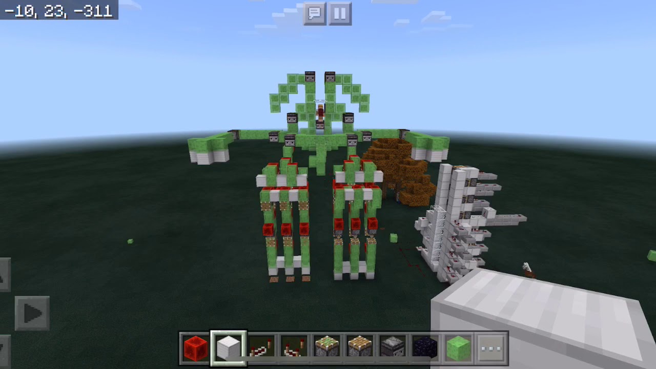 Massive Minecraft Robot - YouTube