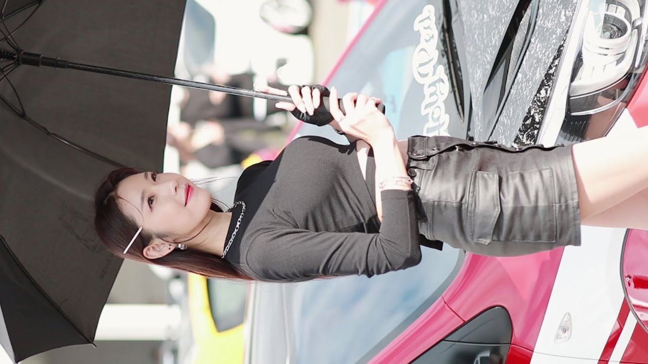 Racing Model Lee Young 레이싱모델 이영 직캠 네오테크 - YouTube