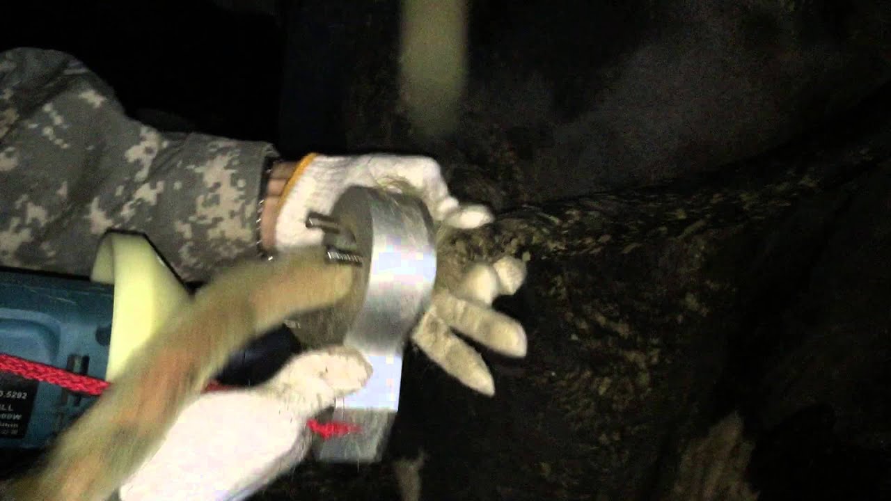 cow tail trimmer - YouTube