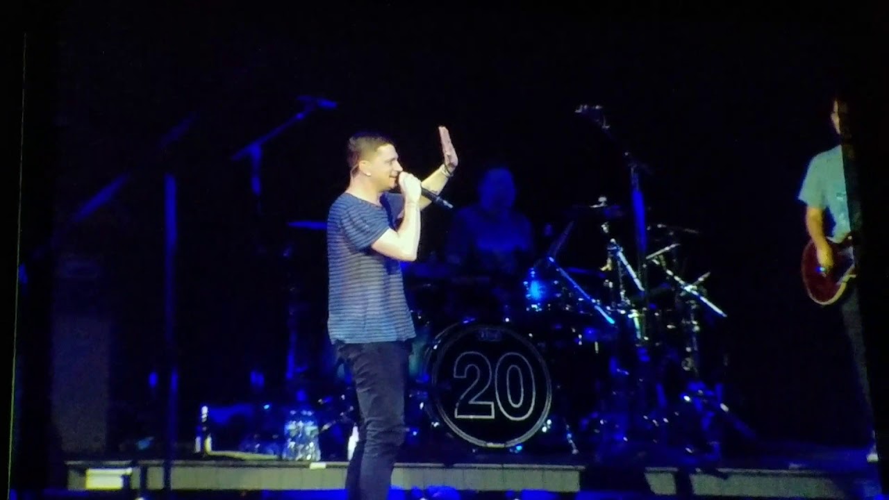 Matchbox Twenty, Long Day (live 2017) - YouTube