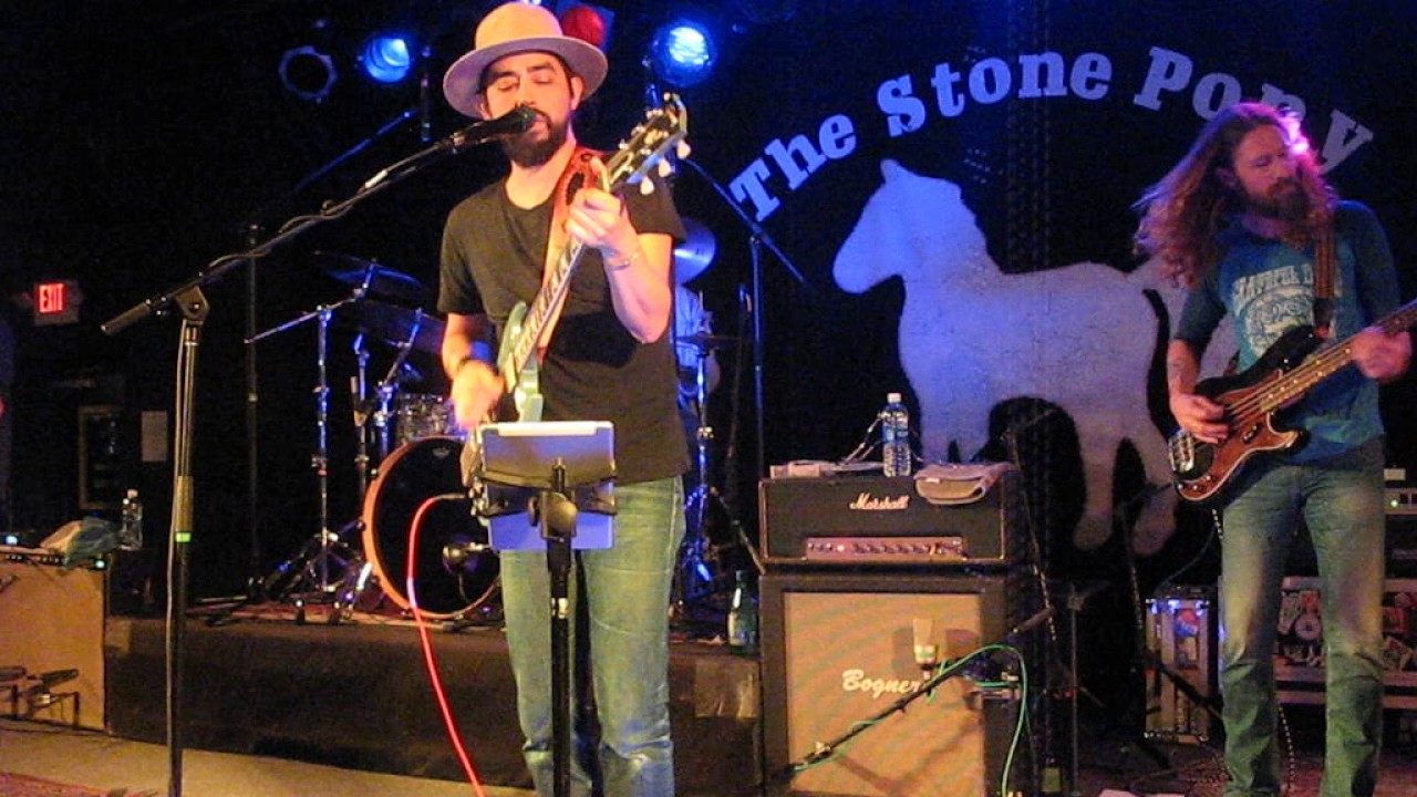 Jackie Greene Doing Bruce Springsteen-Dancing In The Dark-Stone Pony 10 ...