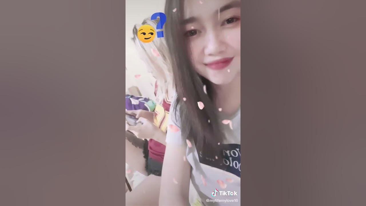 Kunwari Busy Raw Siya Sa Kaka Ml😂😂🤣 Youtube