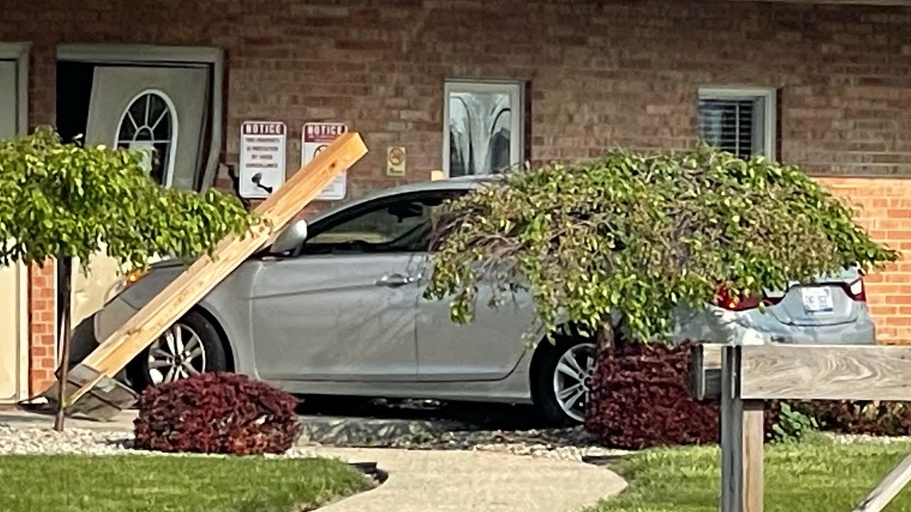 Saginaw Township MI (CAR vs BUILDING) Scene - YouTube