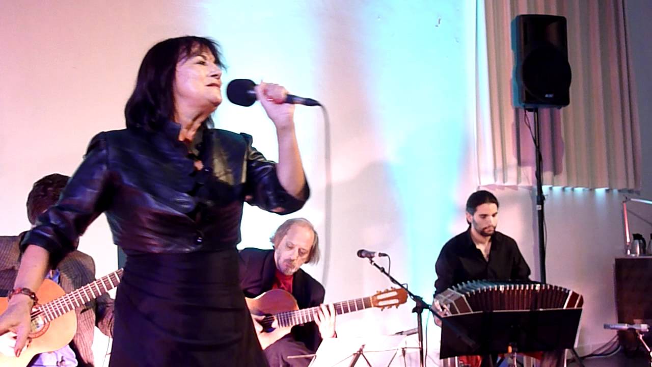 Mabel González (Uruguay) A.Piazzolla: Balada par un loco - YouTube