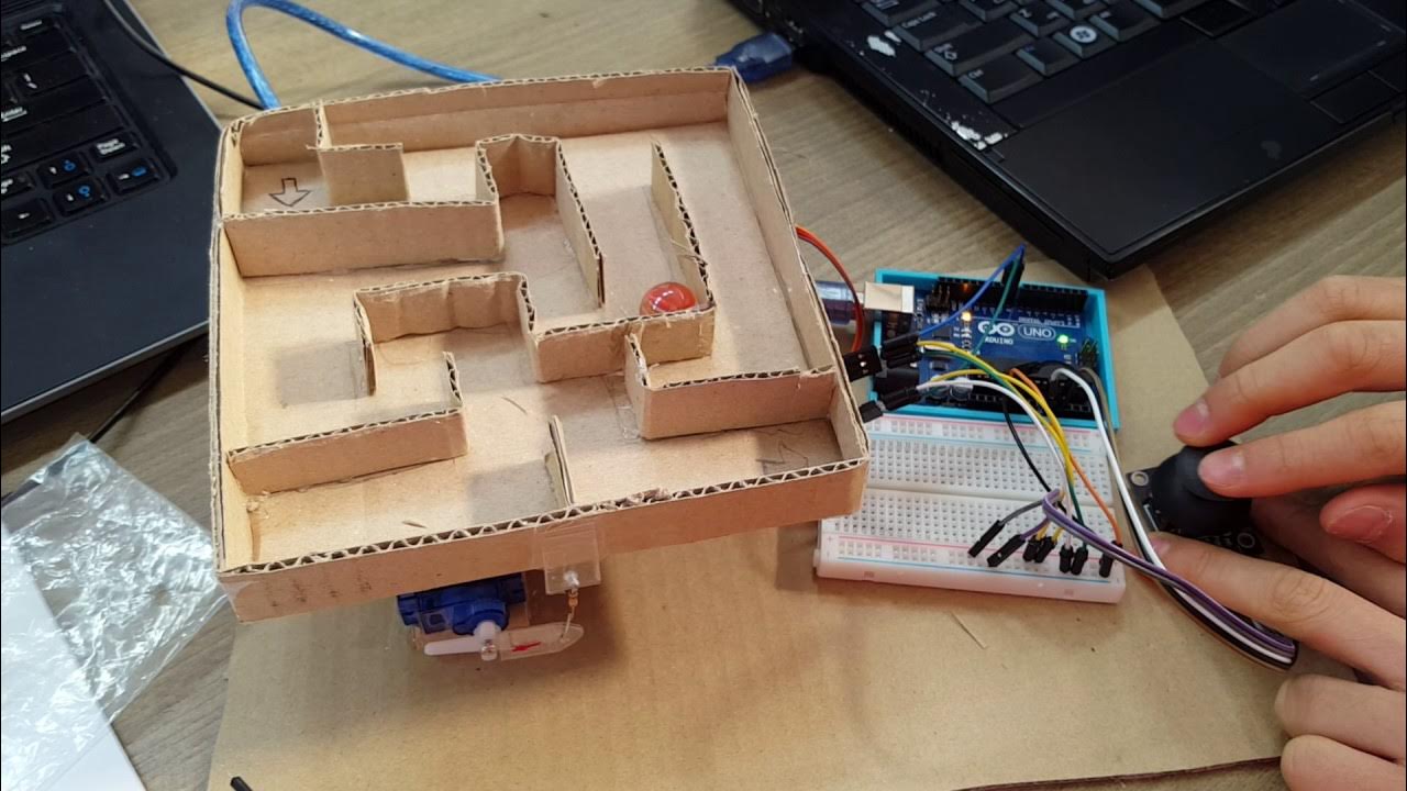 아두이노 롤링볼 미로찾기 게임기[Arduino rolling ball maze] - YouTube