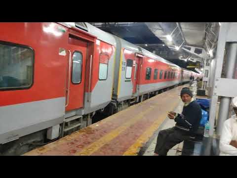 11013 Lokmanya Tilak Terminus Coimbatore express announcement at Solapur Railway station - YouTube