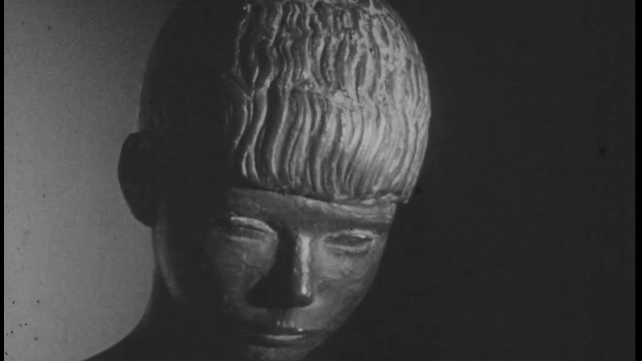 Visite au sculpteur Charles LEPLAE (A visit with sculptor Charles ...