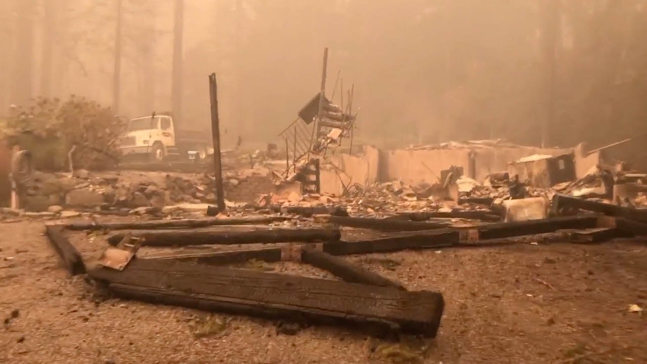 Firefighter Walks Through His Burned Down Neighbourhood - YouTube