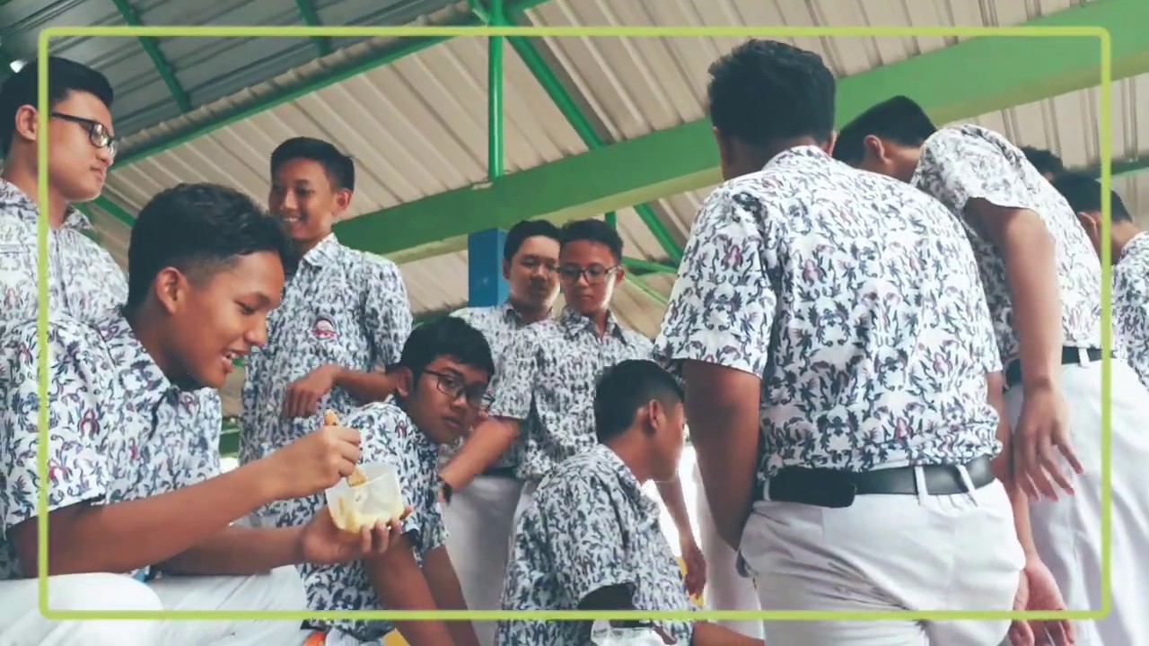 Cambridge Class Program - SMA ABBS Surakarta - YouTube