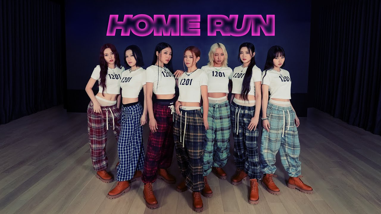 COLLAR《HOME RUN》Dance Studio Version - YouTube