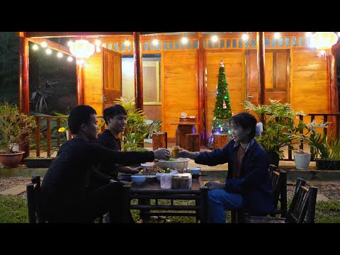 Bay Thang ile sıcak bir Noel partisini paylaşmak - Herkese Mutlu Noeller!