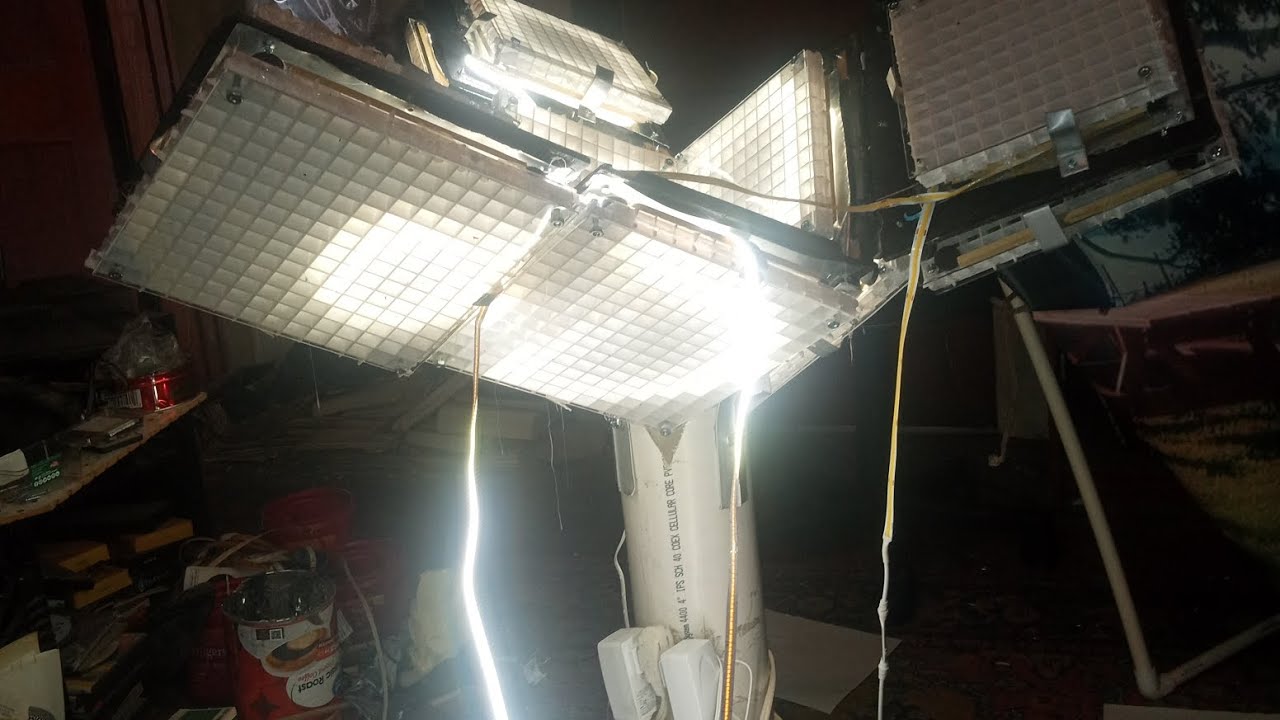 A Unique Art Piece, If Nothing Else [Interior/Exterior Disco Cube! 🪩👈😃 ...