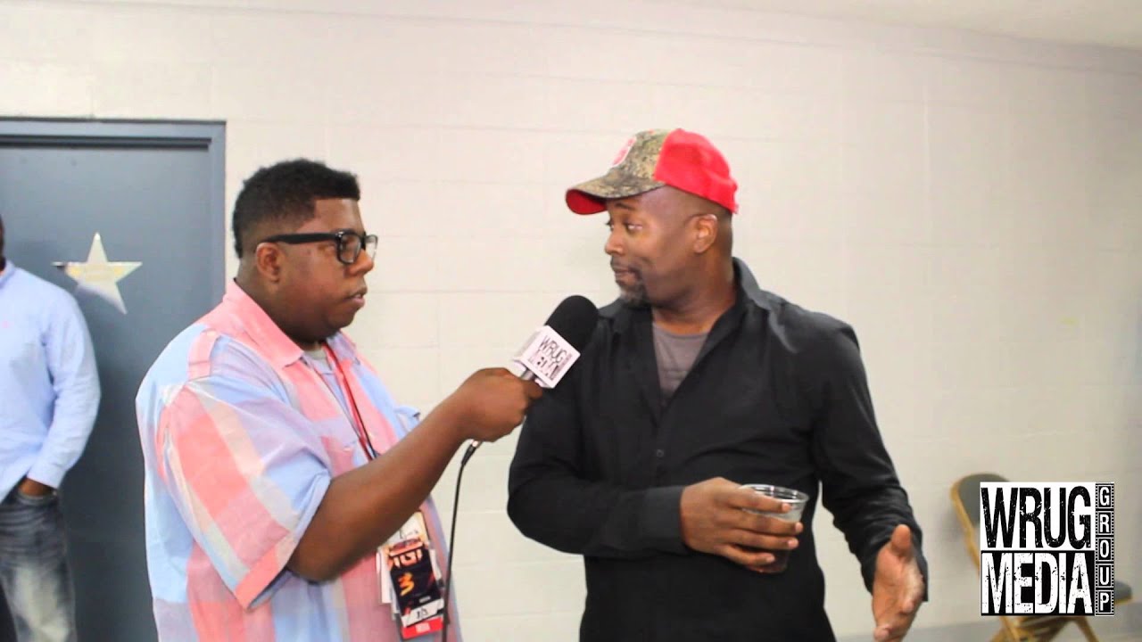Comedian Cory Zooman Miller Backstage After A Rickey Smiley Comedy Show ...