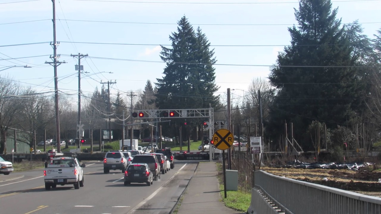 Portland & Western's Oregon Electric Express Crosses SW Durham RD in ...