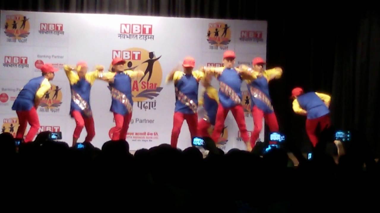 Wild ripperz group dance - YouTube