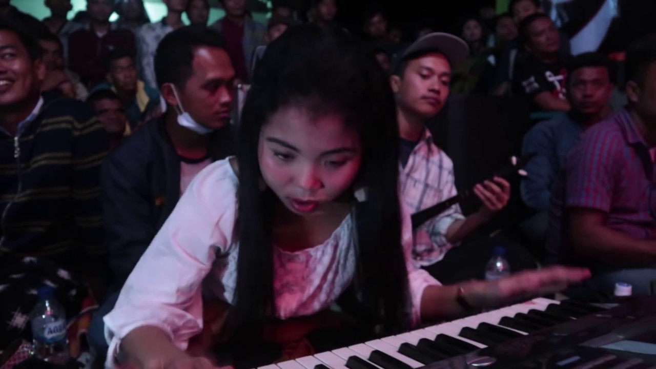 PATAM- PATAM MAYEN SEMBIRING -- KERJA TAHUN DESA GAJAH 2019 - YouTube