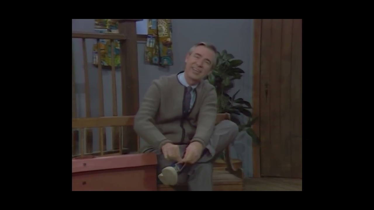 Mister Rogers Neighborhood Competition 1483 Opening Intro (1981) - YouTube