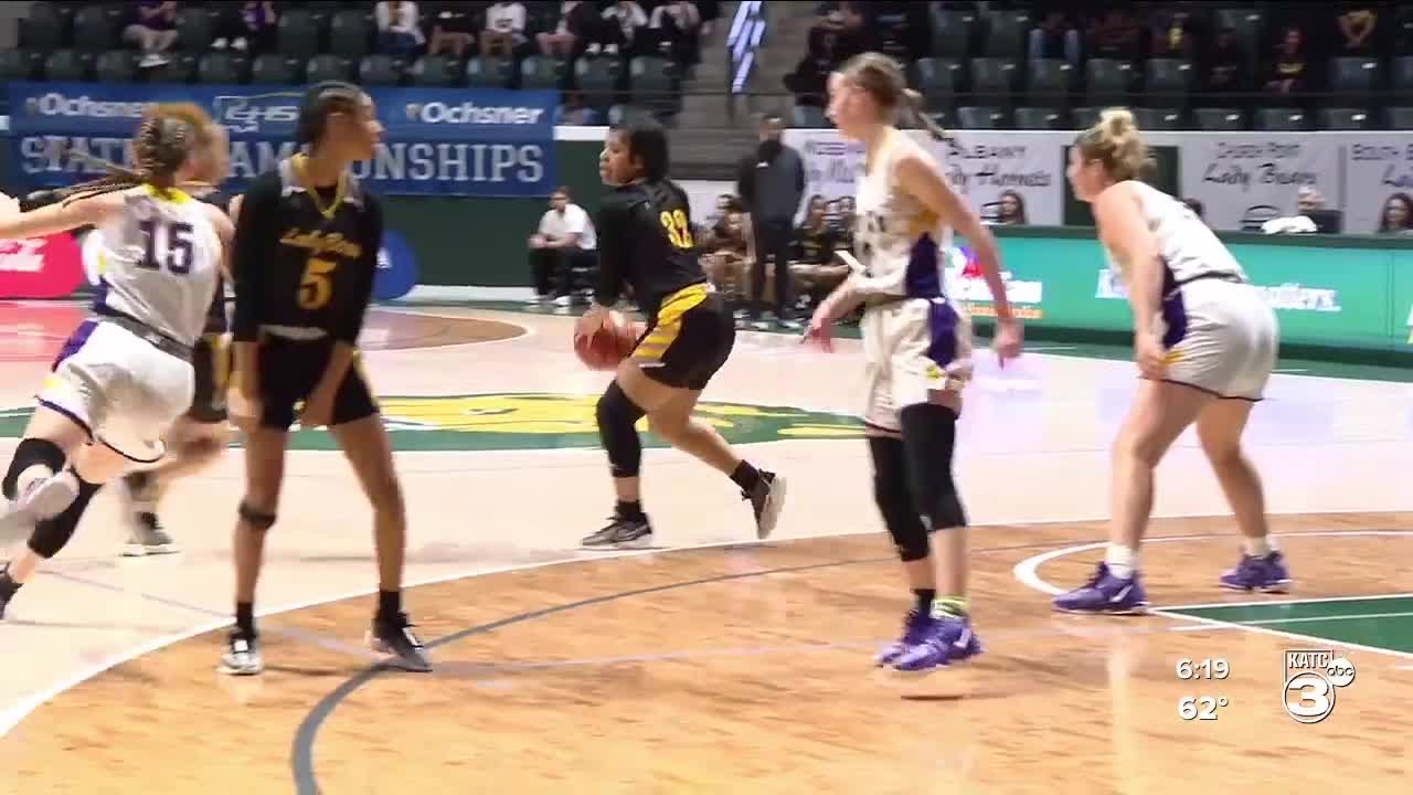 The Church Point Bears fall short in the semifinal round - YouTube