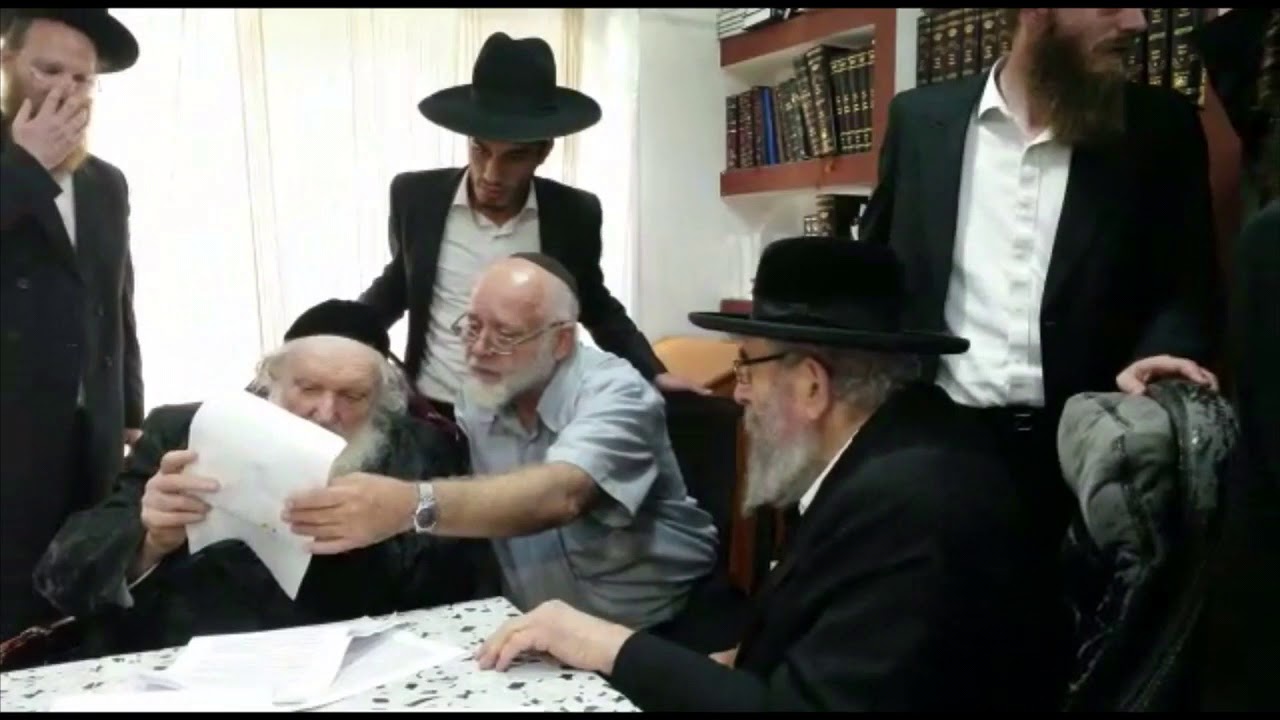 Reb Moshe Landau Discusses Braekel Chicken Controversy With Rav Moshe ...